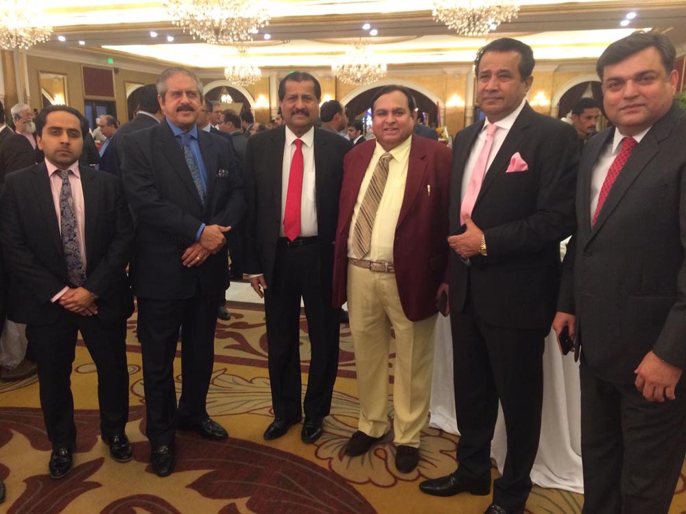 Rashid Hashmi chairman Hashmi group received shield from CM Sindh ...