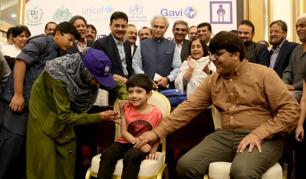 Daily The Azb – Pakistan Becomes the First Typhoid Conjugate Vaccine