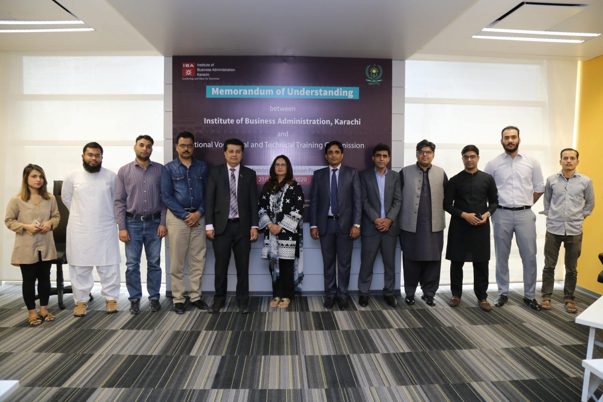 IBA-CICT signed a contract with NAVTTC to execute Kamyab Jawan Program ...