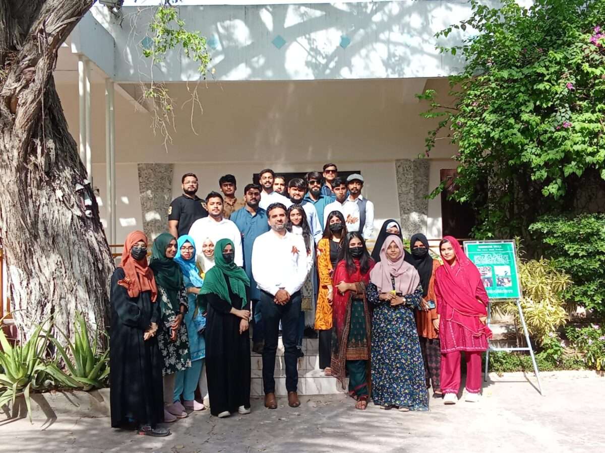 Karachi: Russian Center for Science & Culture - WW2 Anniversary