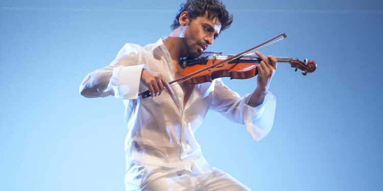 Farhan Saeed Releases First Single ‘Khat’ from His Debut Solo Album